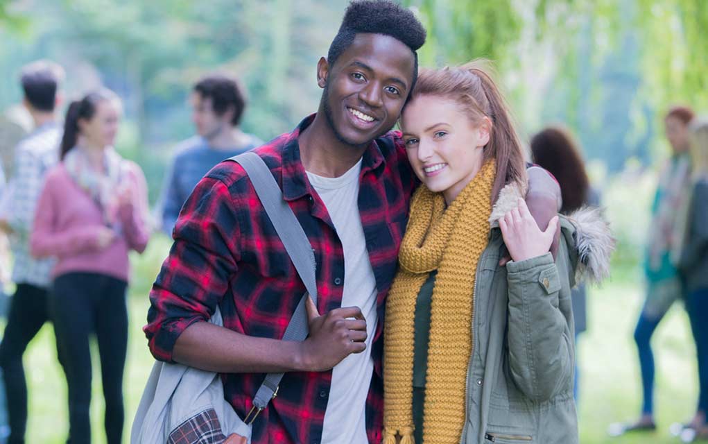 Are Your College Relationship Goals Realistic? - Degree Authorities